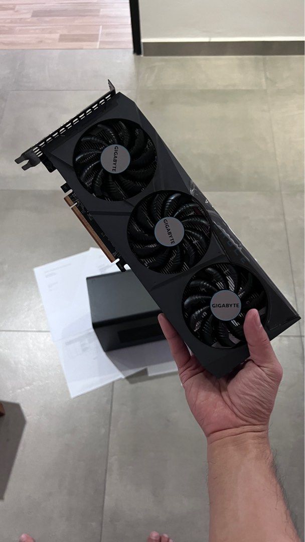 Radeon RX660xt, Computers & Tech, Parts & Accessories, Computer Parts ...