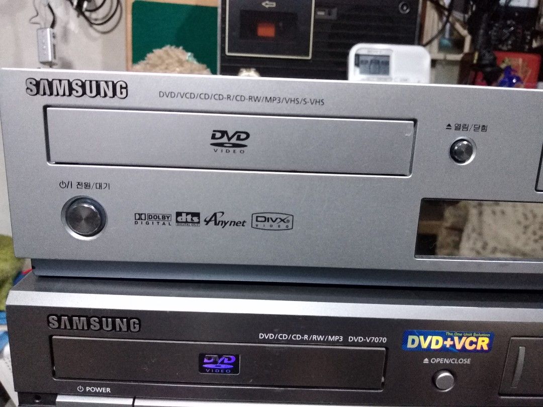 Samsung CD/DVD/VHS PLAYER RECORDER Model:SV-C460 Model:DVD-V7070, Audio ...