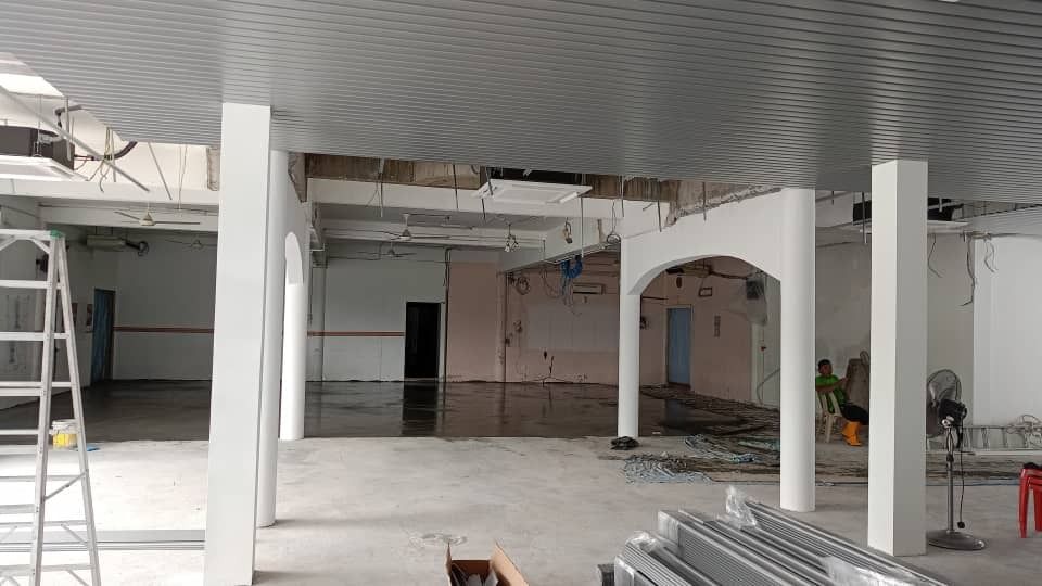 SILING JENIS ALUMINIUM STRIP l ceiling strip aluminium install ...