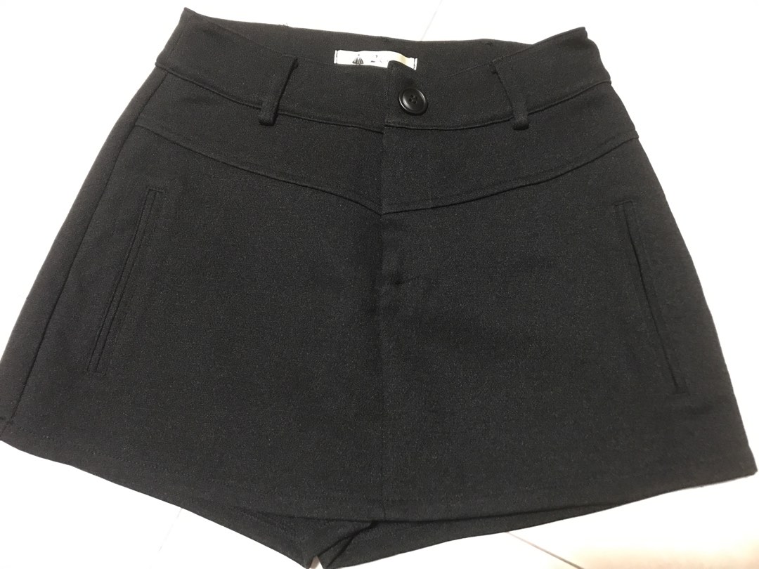 Skort, Women's Fashion, Bottoms, Other Bottoms on Carousell