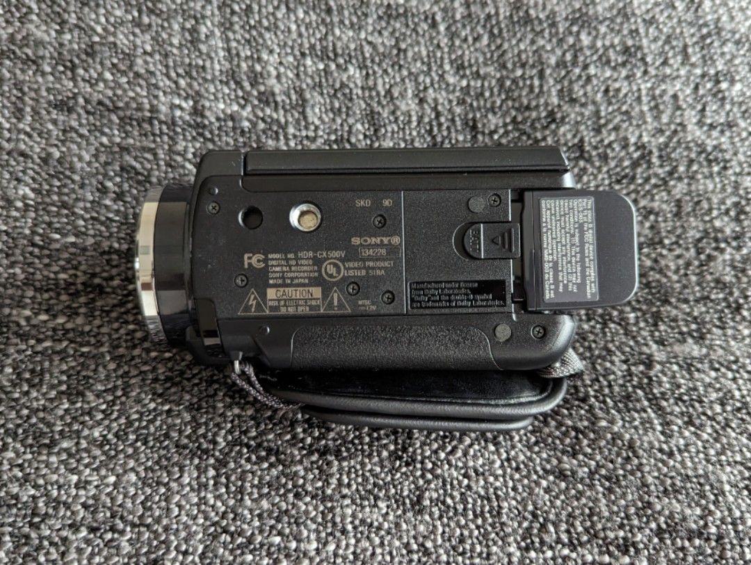 Sony HDR-CX500 Handycam. 1080 HD Video Camera, Photography, Video ...