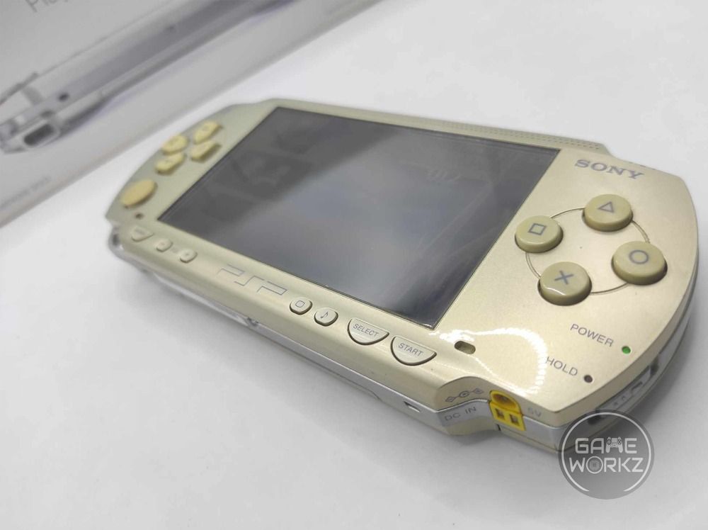 SONY PSP 1000 Champagne Gold, Video Gaming, Video Game Consoles ...