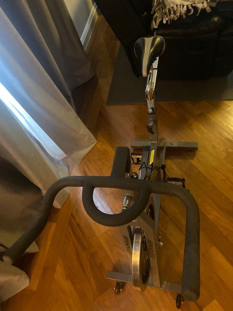 Spinner Velo Spin Bike, Sports Equipment, Exercise & Fitness, Cardio ...