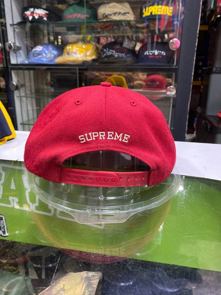 Supreme Snapback Hat, Men's Fashion, Watches & Accessories, Cap & Hats ...