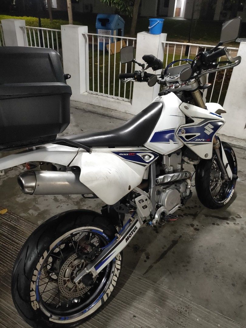 Suzuki drz sm 08 sk chasis, Motorcycles, Motorcycles for Sale, Class 2A on Carousell