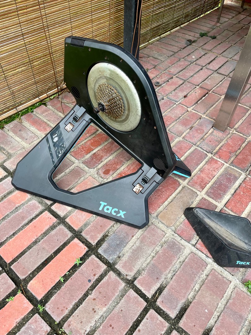 Tacx Neo 2T, Sports Equipment, Exercise & Fitness, Cardio & Fitness ...