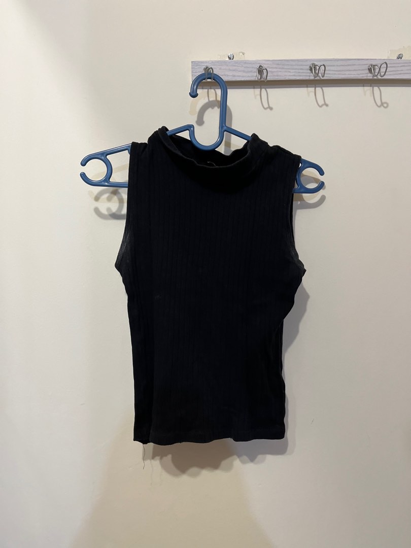 New Look Turtle Neck Black Top / Black Crop Top / Atasan Hitam Wanita ...
