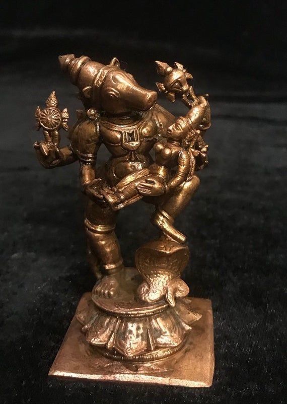 Varaha Murti Vishnu avatar Varaha Lakshmi swamy Panchaloka Statue ...