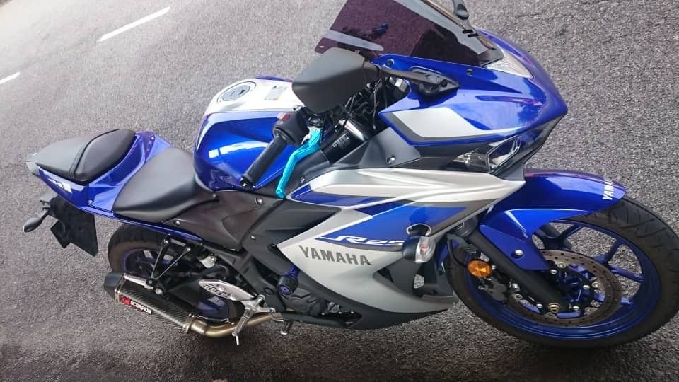 Yamaha R25 1st edition, Motorbikes on Carousell