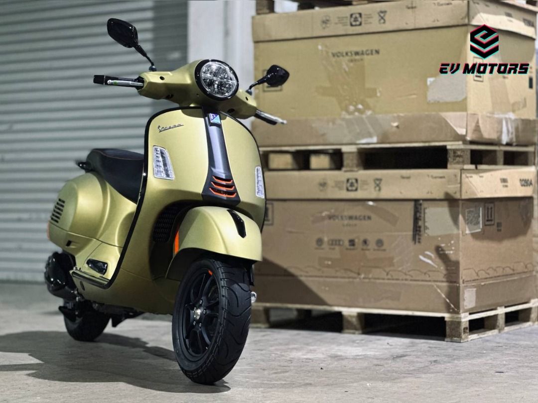 2023 VESPA GTS 300, Motorcycles, Motorcycles for Sale, Class 2A on ...