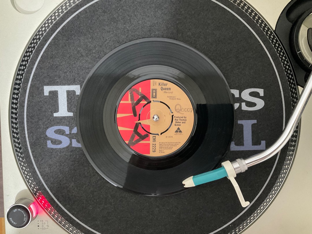 [7”] Killer Queen - Queen Plaka Vinyl Record, Hobbies & Toys, Music ...