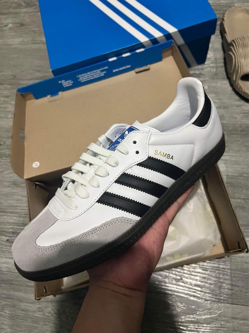 adidas samba, Men's Fashion, Footwear, Sneakers on Carousell