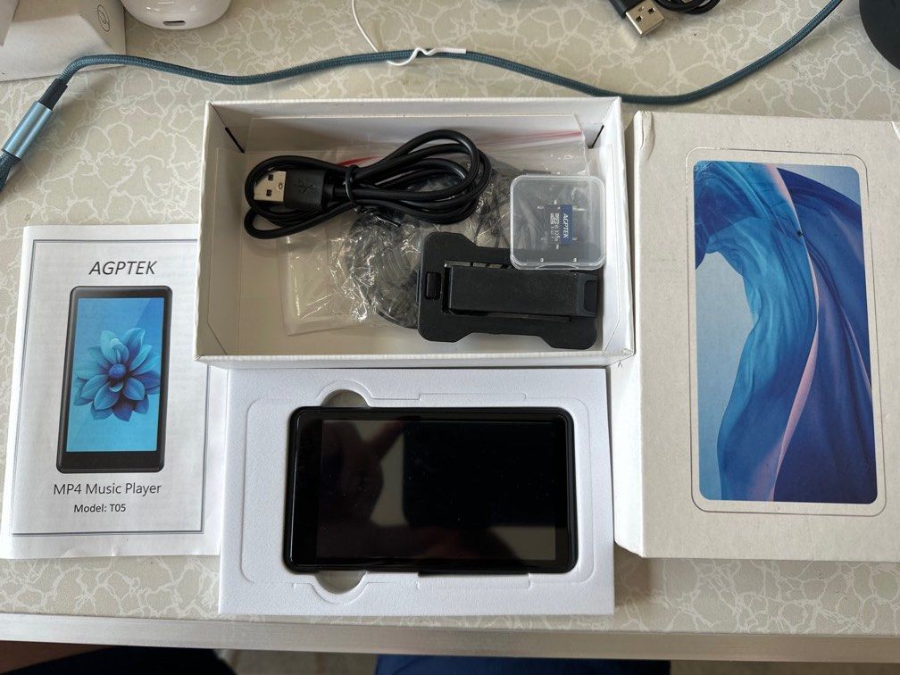 AGPTEK T05 MP4 Music Player, Audio, Portable Music Players on Carousell