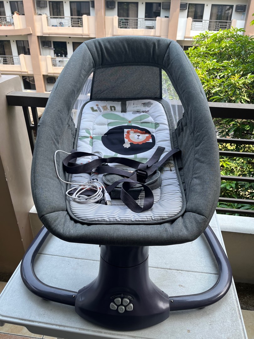 Akeeva Reclinable Automatic Snoozer Swing, Babies & Kids, Infant ...