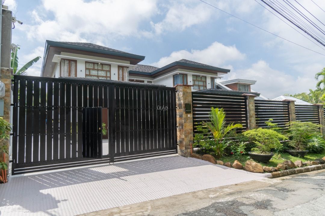 Beverly Hills Subdivision 5 bedroom House For Sale with pool Resort ...