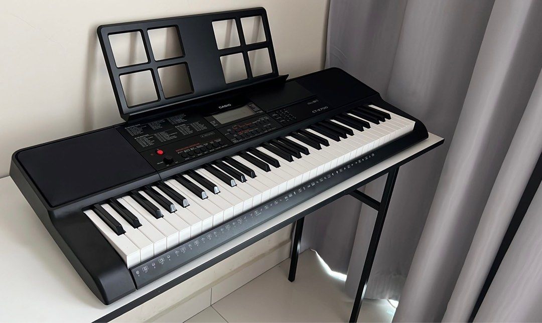Casio CT-X700 Keyboard, Hobbies & Toys, Music & Media, Musical ...