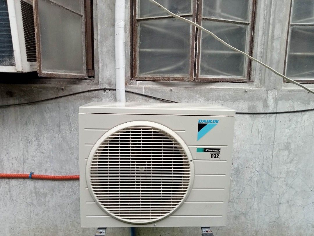 DAIKIN D-SMART SERIES INVERTER SPLIT TYPE AIRCON WITH FREE INSTALLATION ...