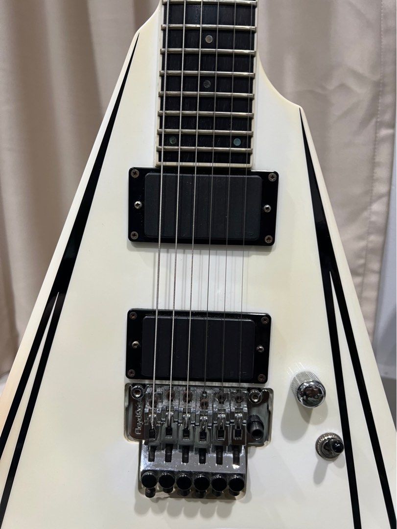 ESP SV Standard 2007, Hobbies & Toys, Music & Media, Musical ...