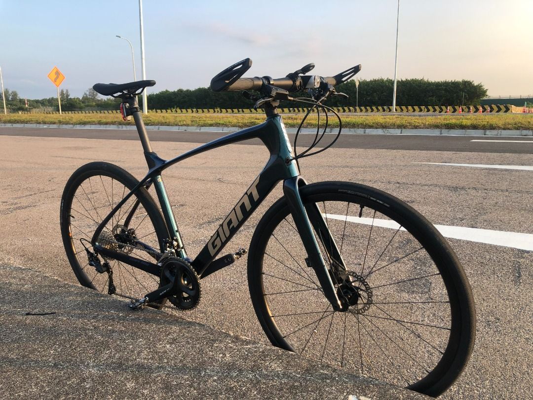 GIANT Fast Road Advanced 1, Sports Equipment, Bicycles & Parts ...