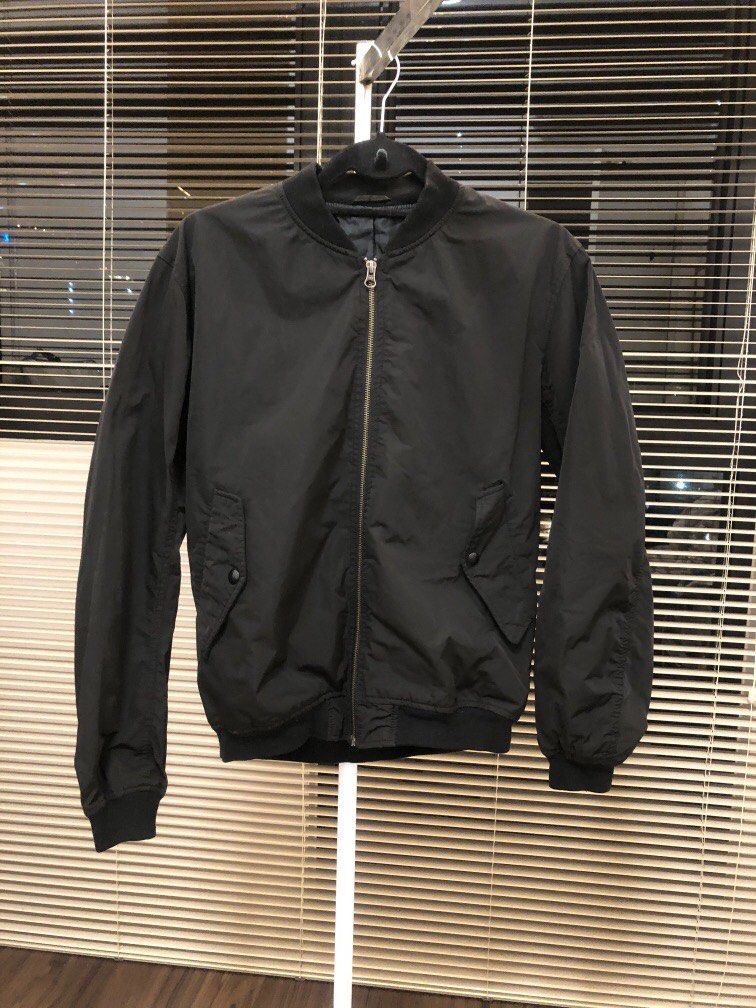 GU Japan bomba jacket, Women's Fashion, Coats, Jackets and Outerwear on ...