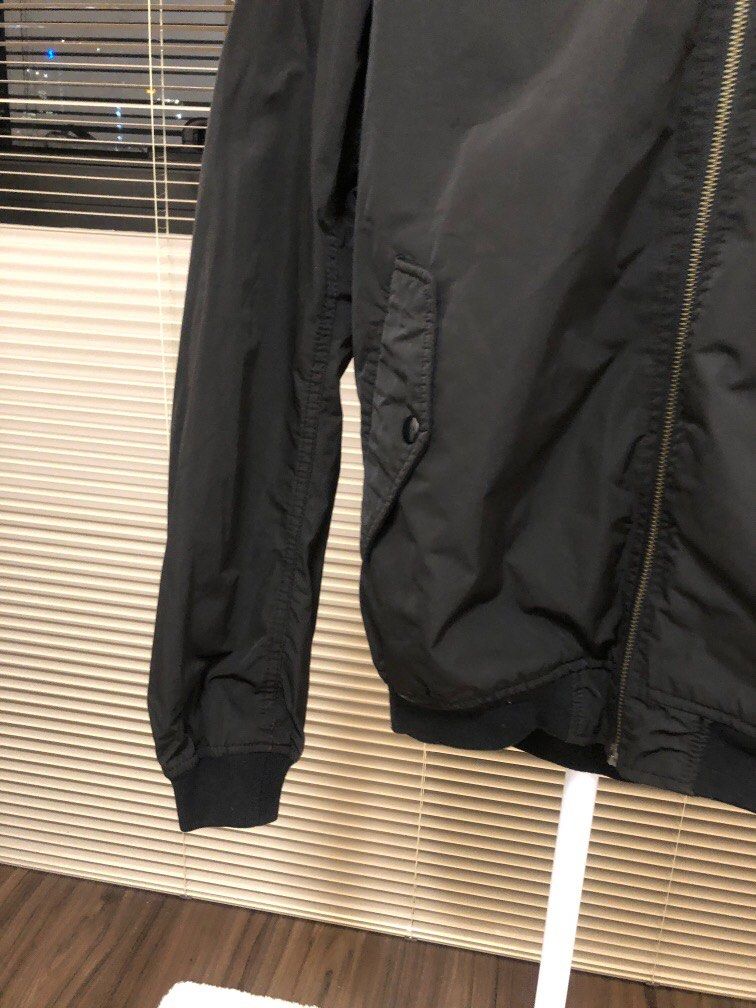 GU Japan bomba jacket, Women's Fashion, Coats, Jackets and Outerwear on ...