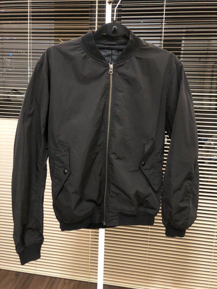 GU Japan bomba jacket, Women's Fashion, Coats, Jackets and Outerwear on ...