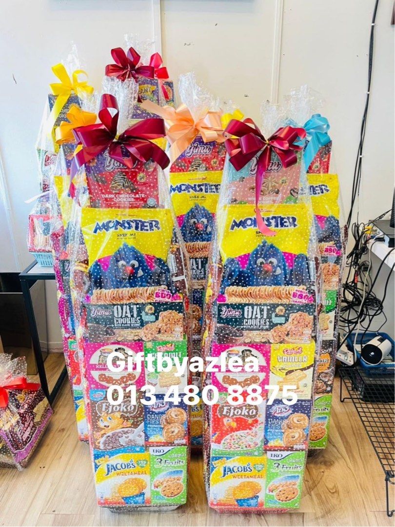 Hamper makanan ringgan dan minuman besar dan berbaloi, Food & Drinks ...