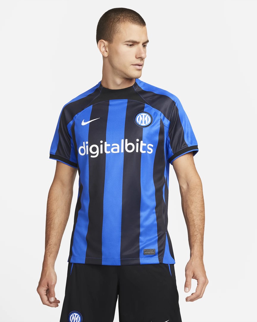 Inter Milan 22/23 Home Kit, Men's Fashion, Activewear on Carousell