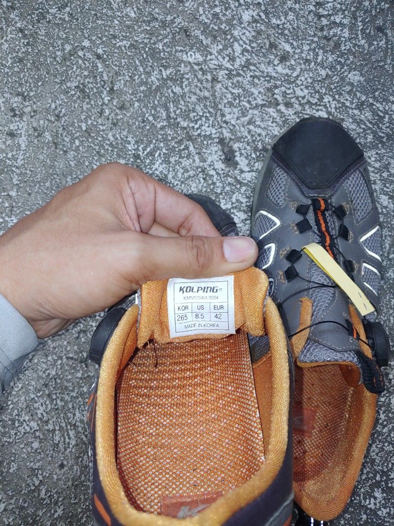 KOLPING HYDRO SHOES PANG RIVER CROSSING NYO MGA BOSS on Carousell