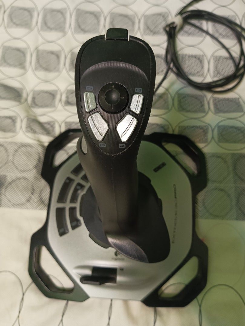 Logitech Extreme 3D Pro Flight Joystick, Video Gaming, Gaming ...