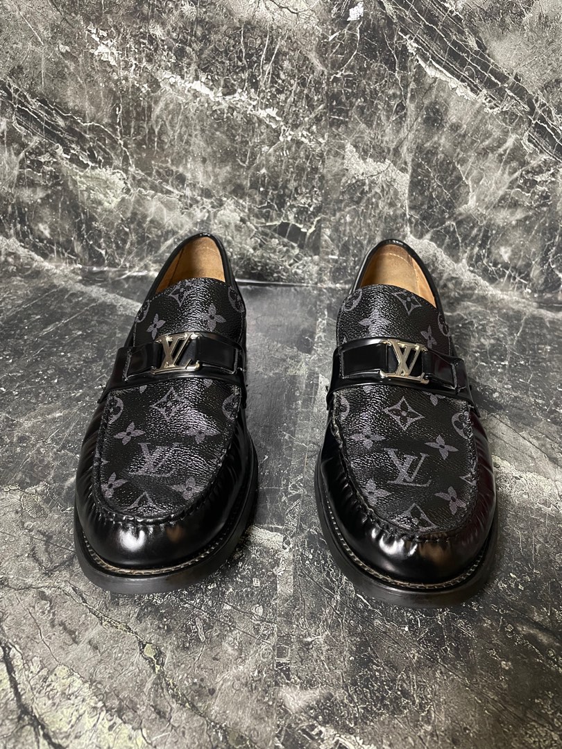Louis vuitton major loafer monogram black, Fesyen Pria, Sepatu , Sepatu ...