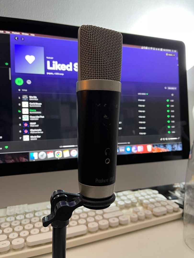 M-AUDIO Vocal Studio Producer Mic on Carousell