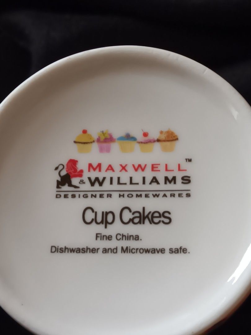 MAXWELL WILLIAMS cupcake, Kitchen & Appliances di Carousell
