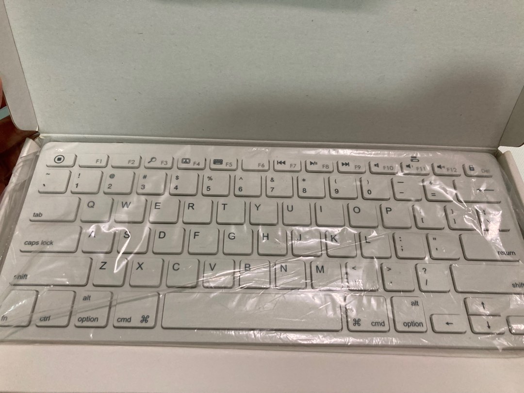 Miniso Bluetooth Keyboard, Computers & Tech, Parts & Accessories ...