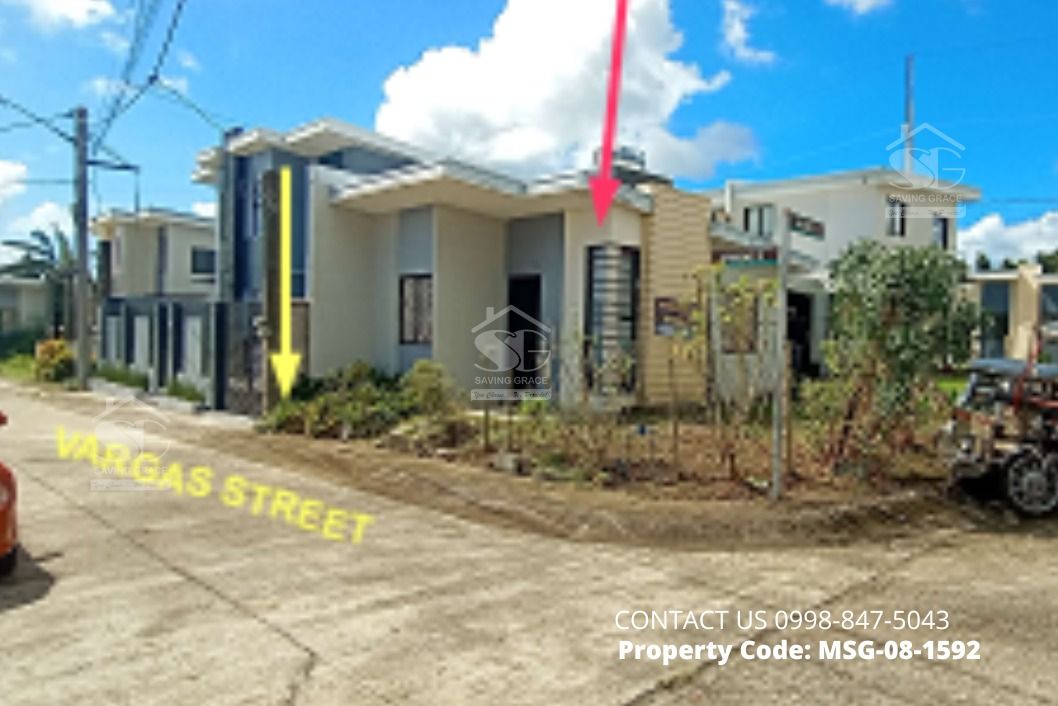 MSG-08-1592 FORECLOSED HOUSE AND LOT at Vargas St. corner Avelino St ...