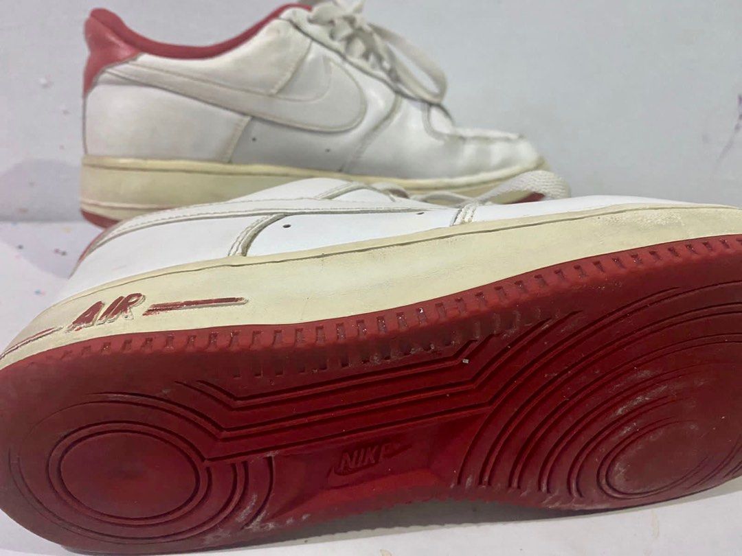 Nike Air Force 1 low , merah cakep, Fesyen Pria, Sepatu , Sneakers di ...
