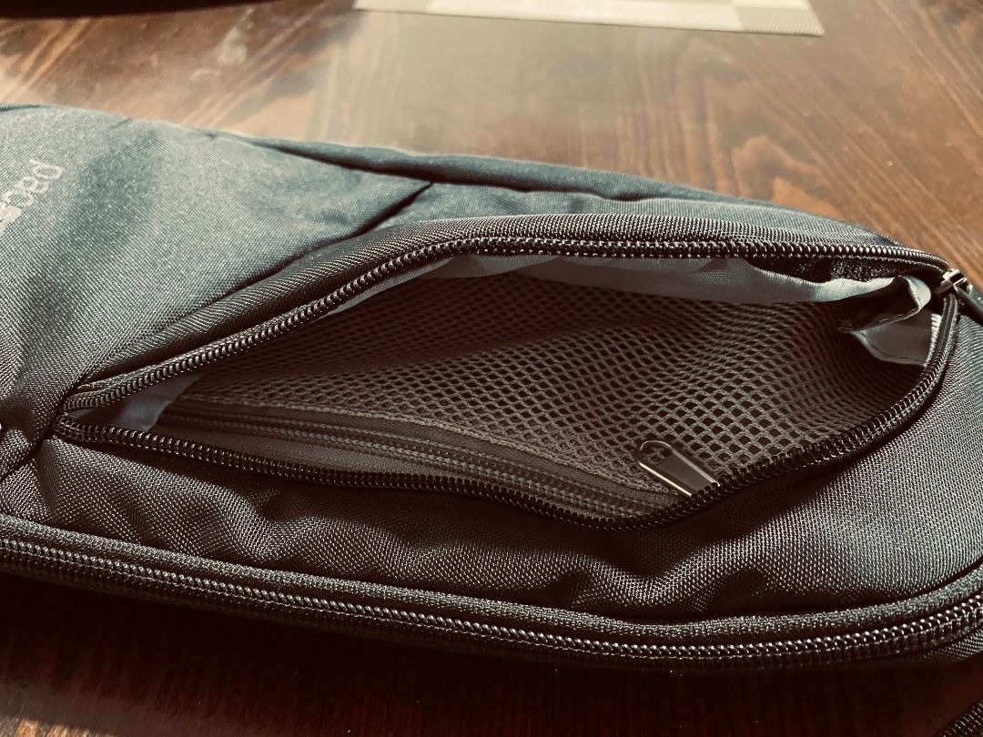 Pacsafe Vibe 150 Anti-Theft Sling Pack, Men's Fashion, Bags, Sling Bags ...
