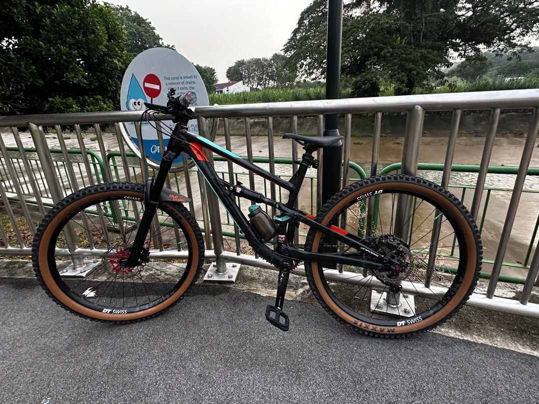 Polygon T8 with DTswiss wheels, Sports Equipment, Bicycles & Parts ...