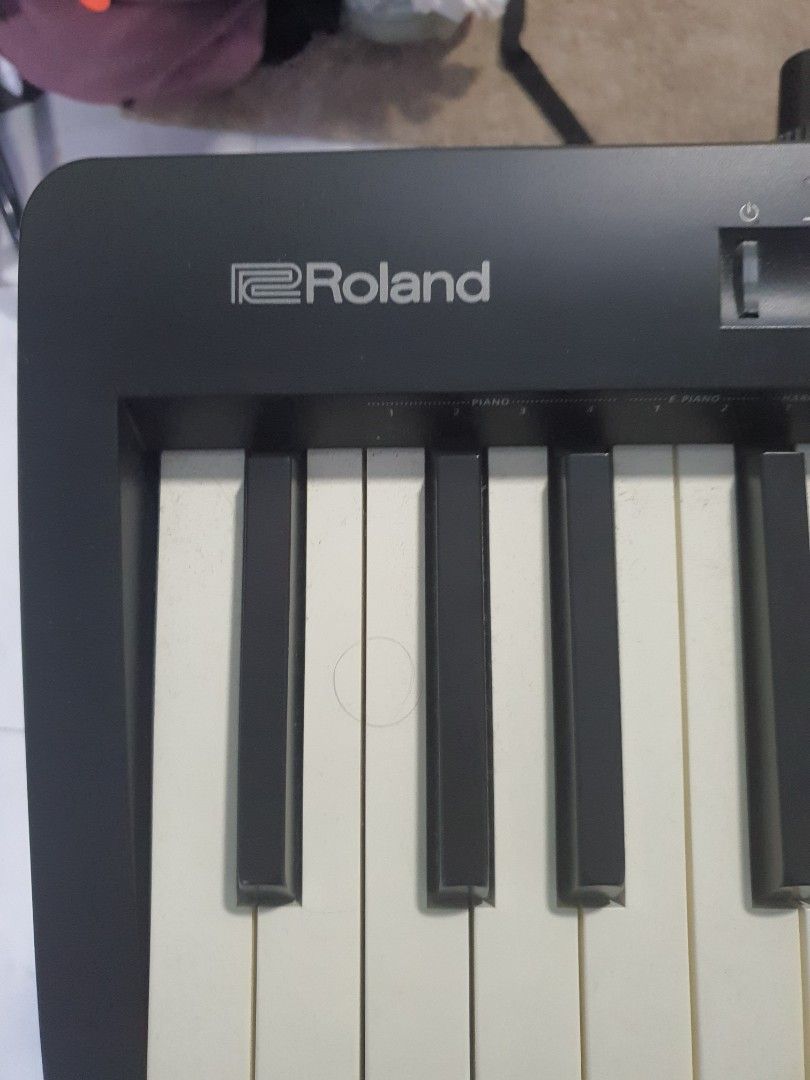Roland FP-10 keyboard, Hobbies & Toys, Music & Media, Musical ...