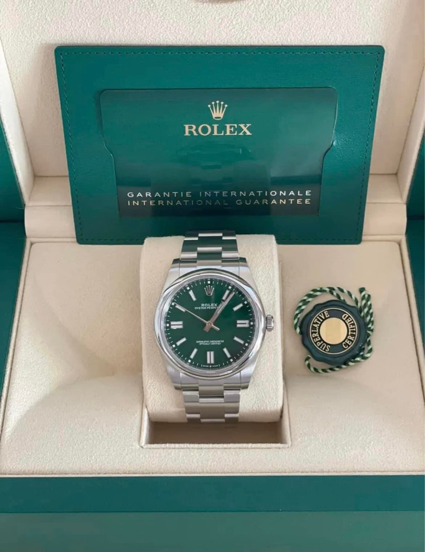 Rolex Oysterperpetual 124300, Luxury, Watches on Carousell