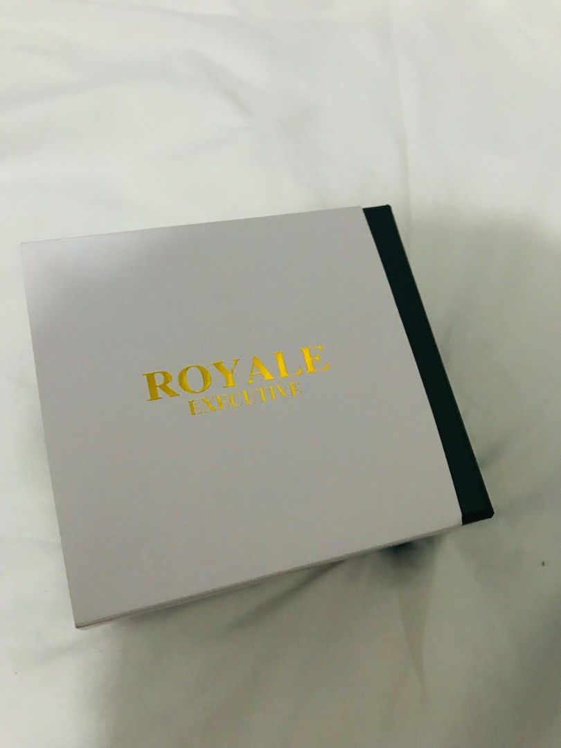 Royale gold watch, Women's Fashion, Watches & Accessories, Watches on ...