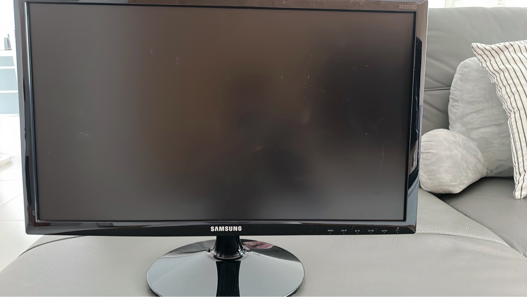Samsung 21inch monitor, Computers & Tech, Parts & Accessories, Monitor ...