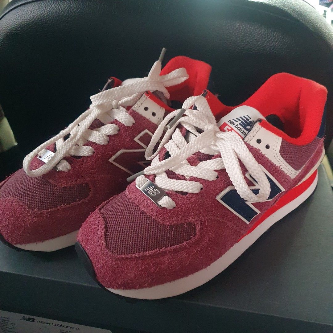Sepatu new balance 574 size 37, Fesyen Pria, Sepatu , Sneakers di Carousell
