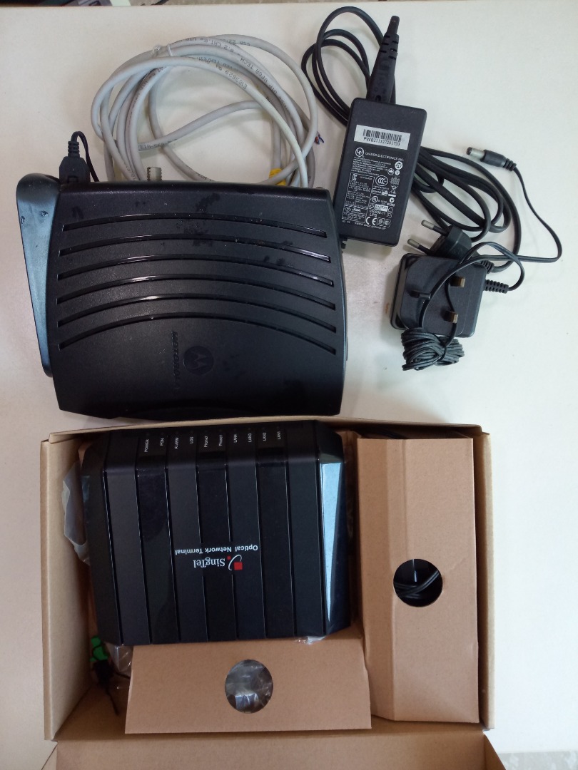 Singtel and Starhub cable modems, Computers & Tech, Parts & Accessories ...