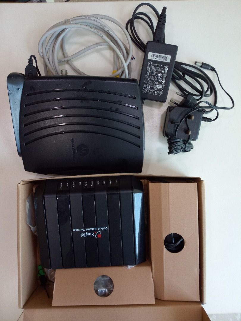 Singtel and Starhub cable modems, Computers & Tech, Parts & Accessories ...
