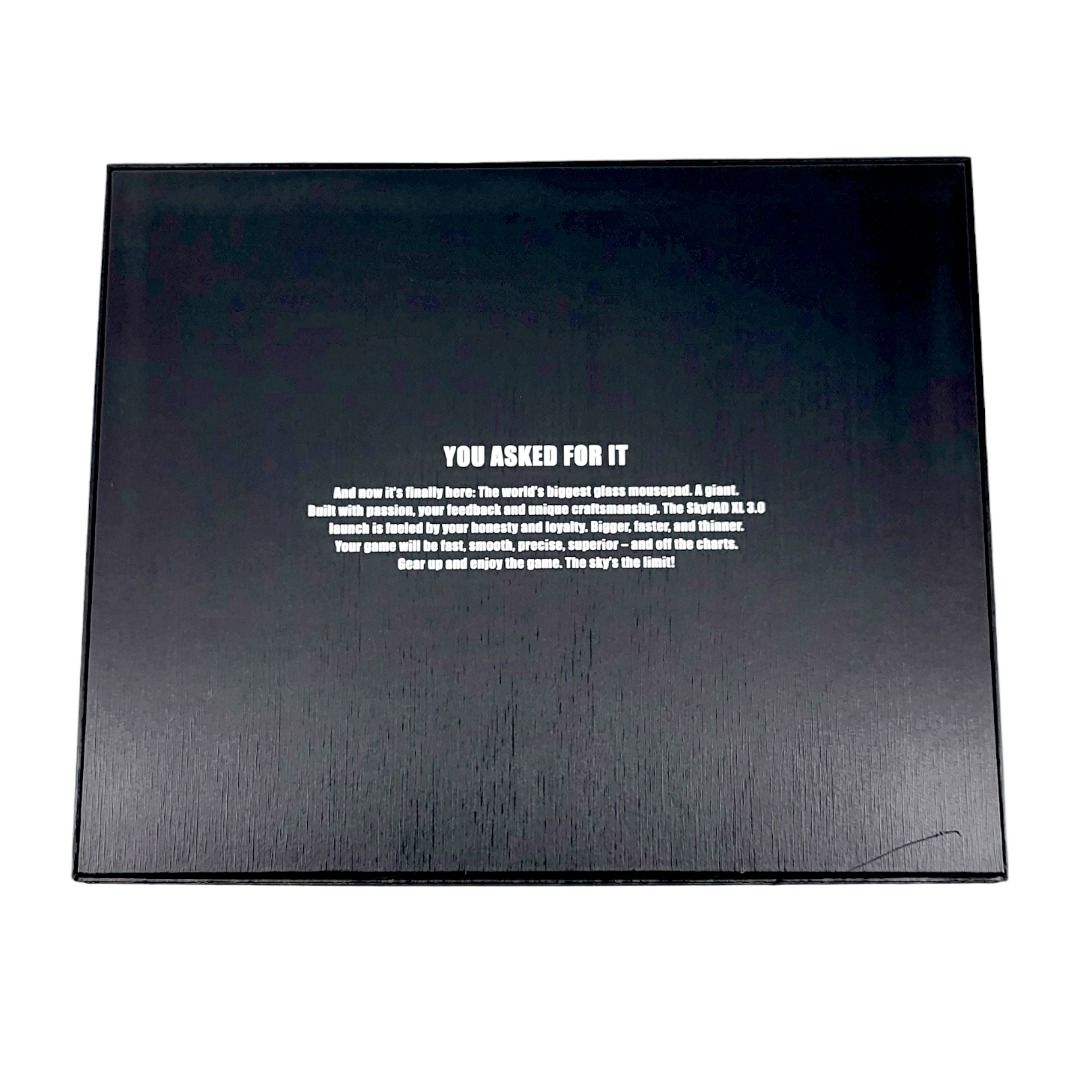 SKYPAD 3.0 XL SORA LIMITED EDITION GLASS MOUSEPAD, Computers & Tech ...