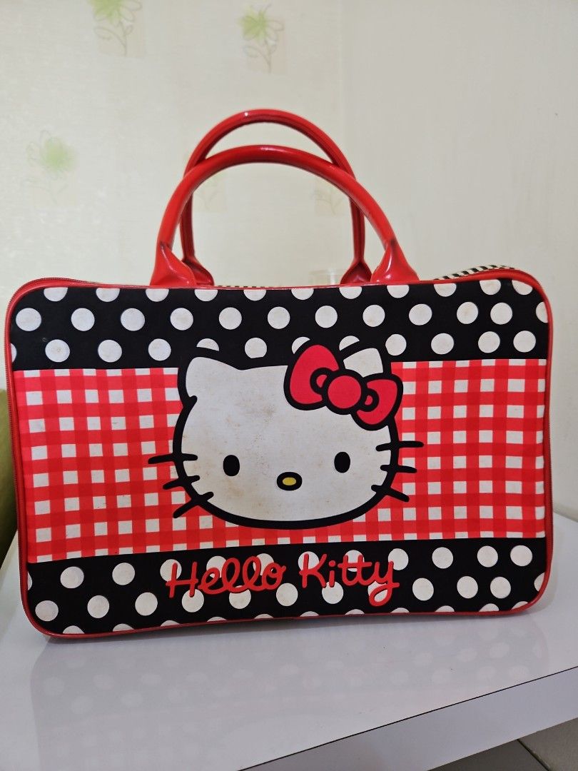 tas hello kitty koper