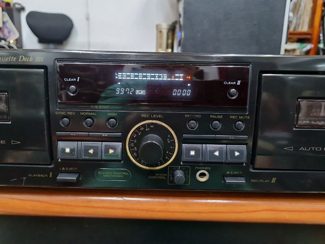 TEAC W-790R Double Cassette Deck, Audio, Other Audio Equipment on Carousell