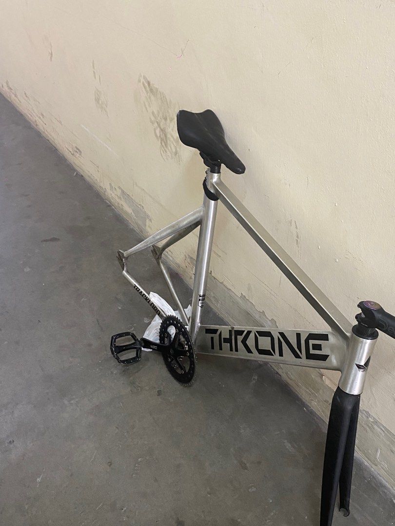 Throne track lord wtt tsunami snm100, Sports Equipment, Bicycles ...