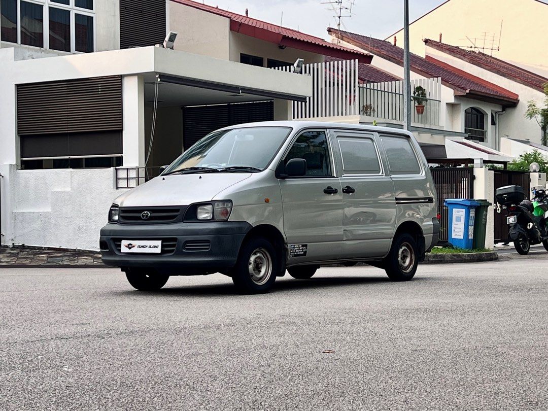 Toyota Liteace 2.2 Manual, Cars, Used Cars on Carousell